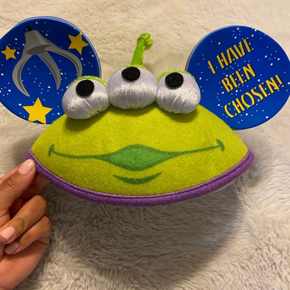 Disney | Accessories | Disney Parks Adult Green Alien Mickey Ears Hat ...